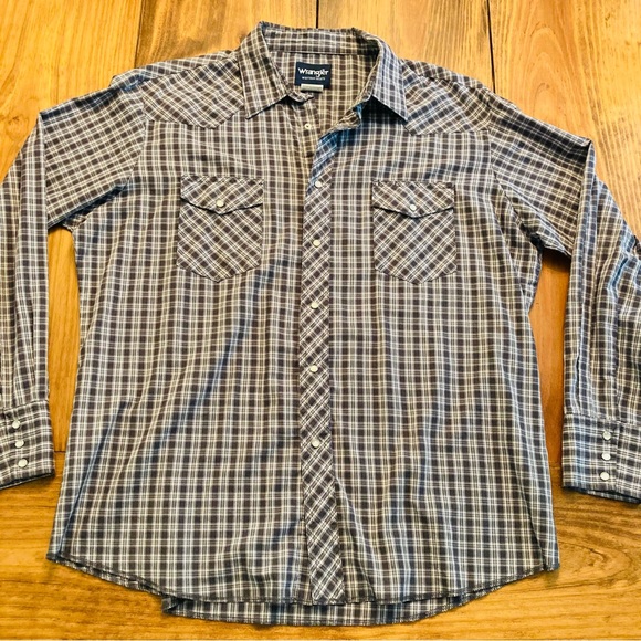 Wrangler | Shirts | Wrangler Checkered Pearl Snap Western Shirt Euc ...
